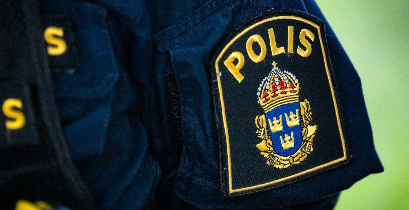 Donna con una gamba sola colpita alla gamba dalla polizia: "Un ...